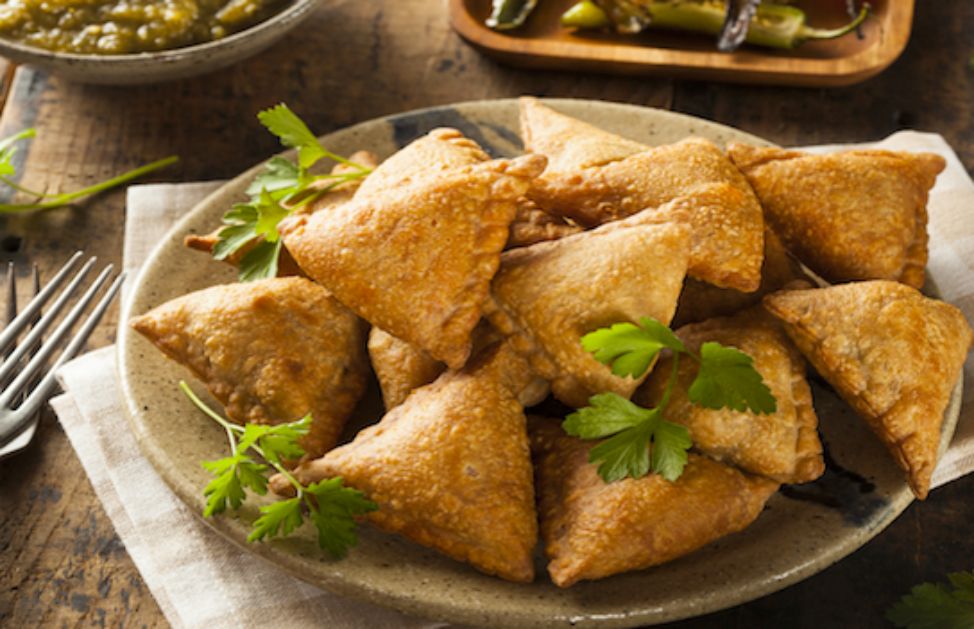 Come fare un antipasto di samosa indiane | DeAbyDay