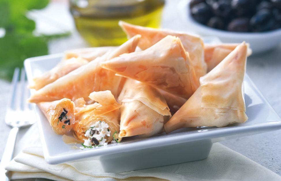 Ricette greche: come fare i Tyropitakia | DeAbyDay