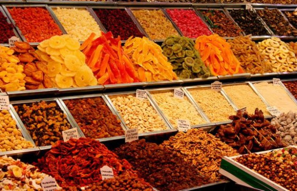 Eco albero di Natale: addobbi di frutta secca e agrumi | DeAbyDay