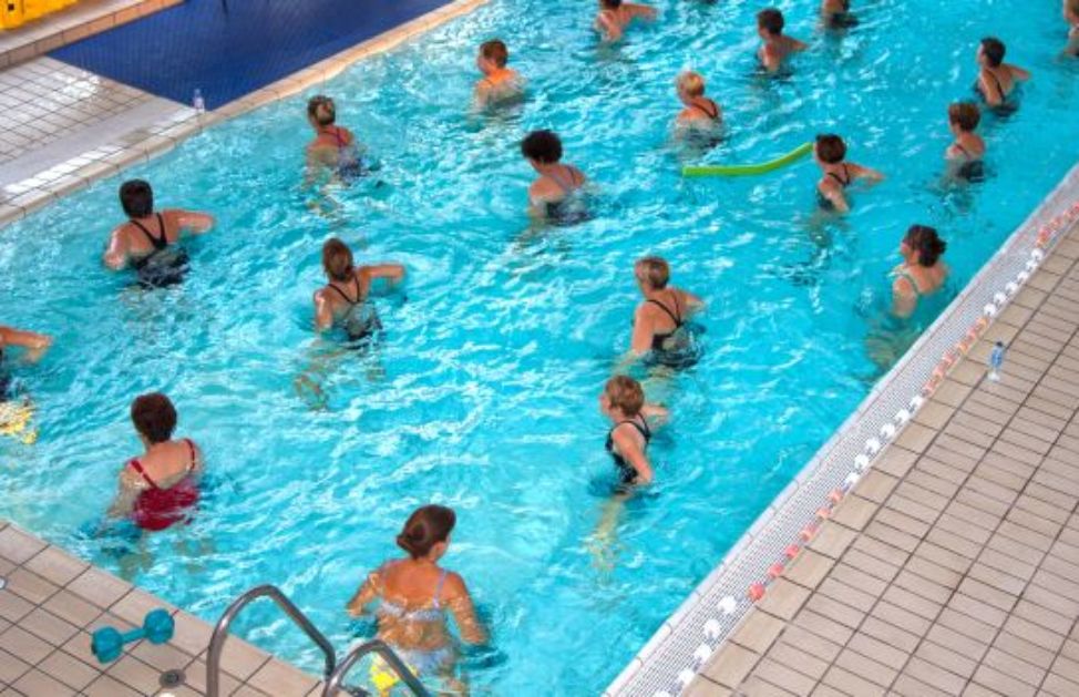 Come dimagrire con l'acquagym | DeAbyDay